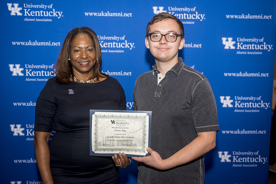 Photo by Tim Webb – News from the Blue