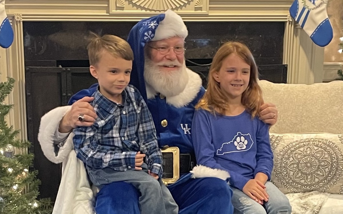 Big Blue Santa is Coming to Town! – News from the Blue